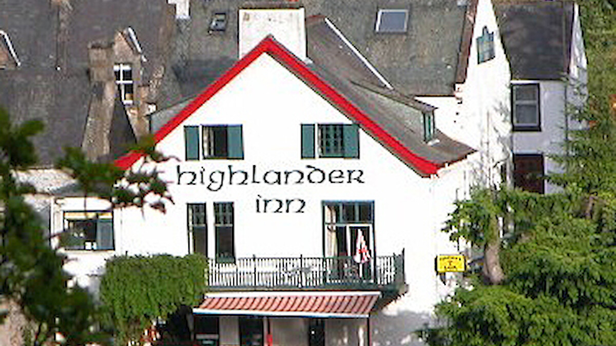 The Highlander Inn and Whisky Bar | Spirit of Speyside